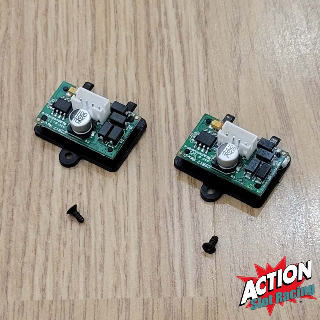 Scalextric C8515 Easy-Fit Digital Plug Chips & Screws x 2 (Pair ...