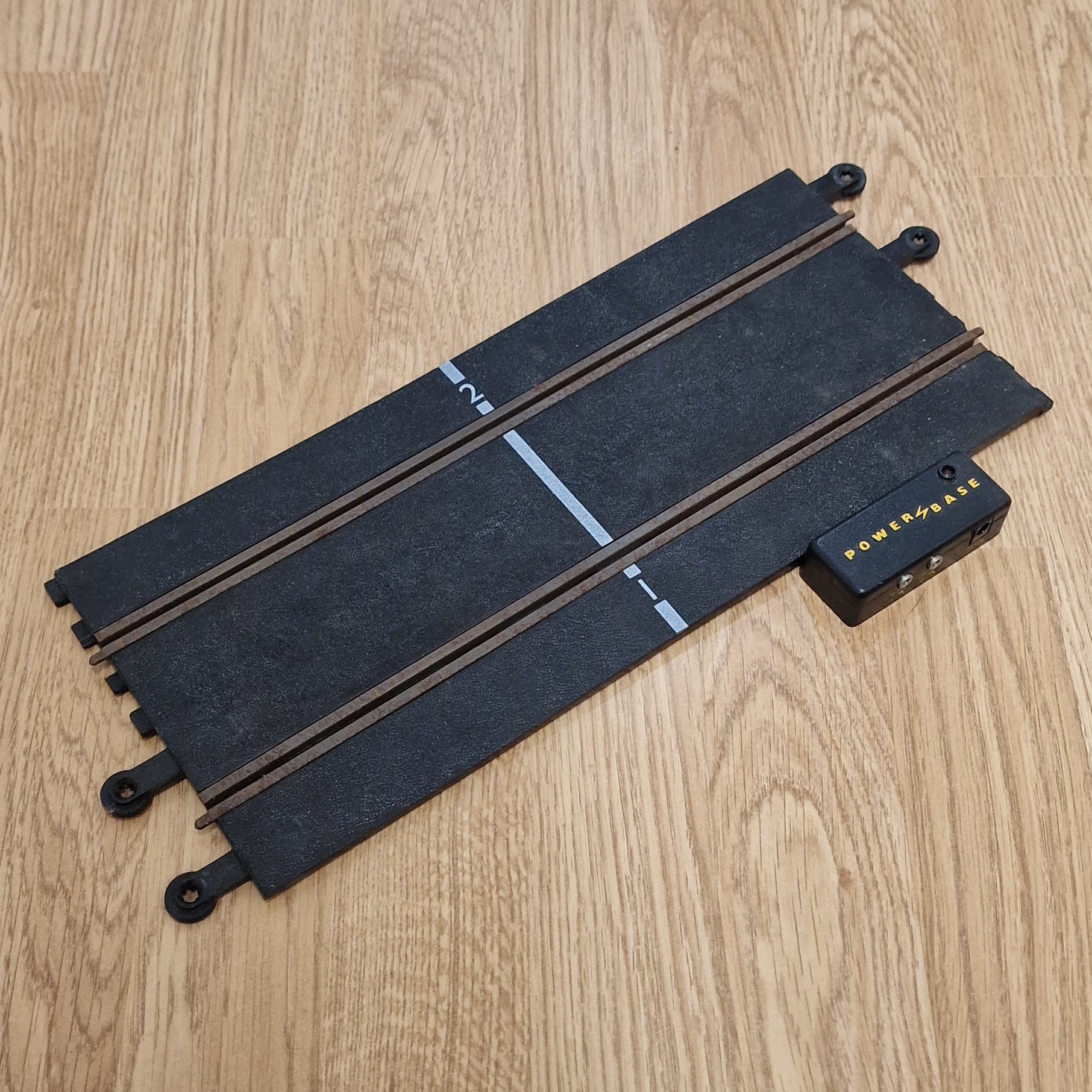 Scalextric Classic 1:32 Track - C8127 Powerbase #P – Action Slot Racing