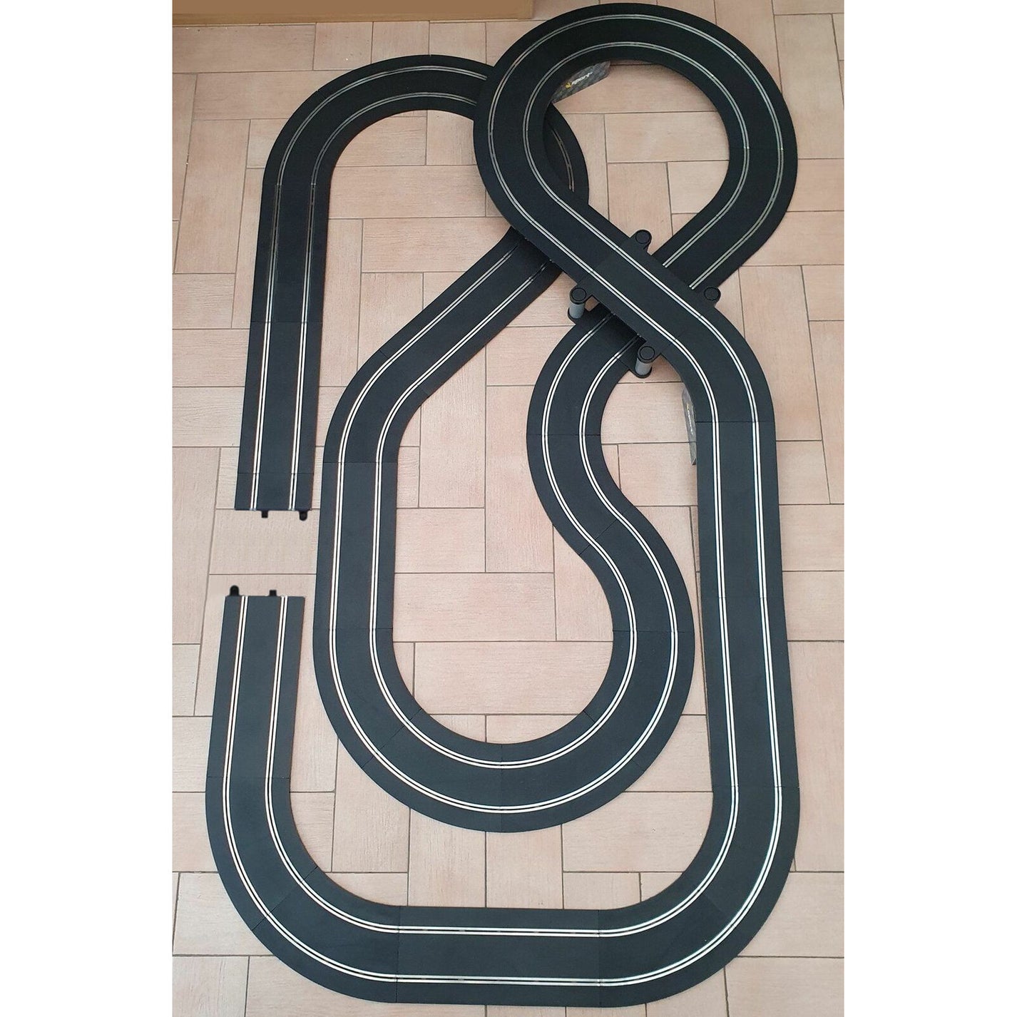Scalextric Sport 1:32 Track Set - Layout With Bridge #AS9 NP – Action ...