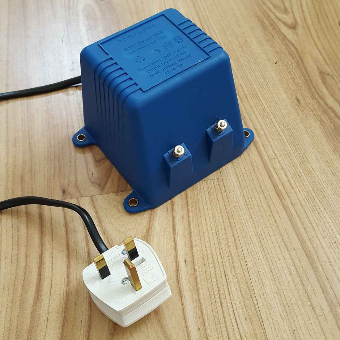 Scalextric Classic Transformer 12v Power Pack Blue C918 – Action Slot ...
